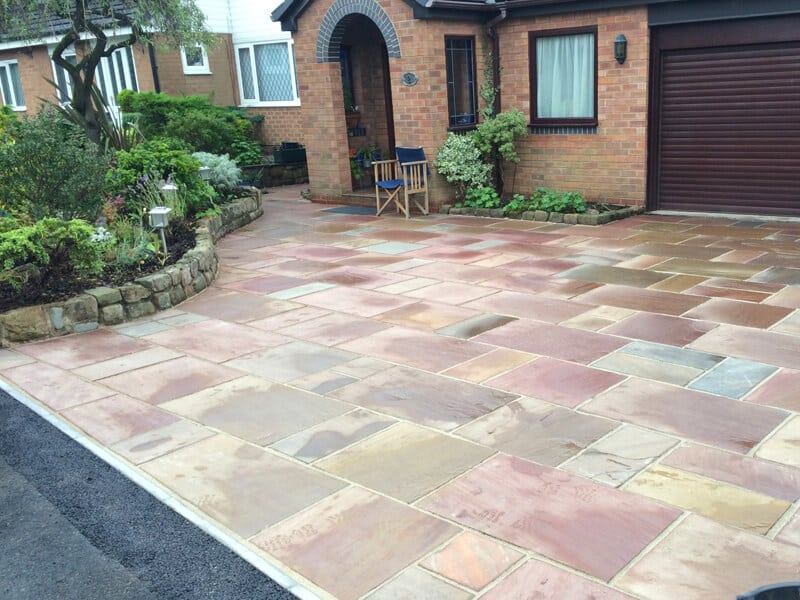 Stone Driveways Leicestershire - Expert Installation And Design